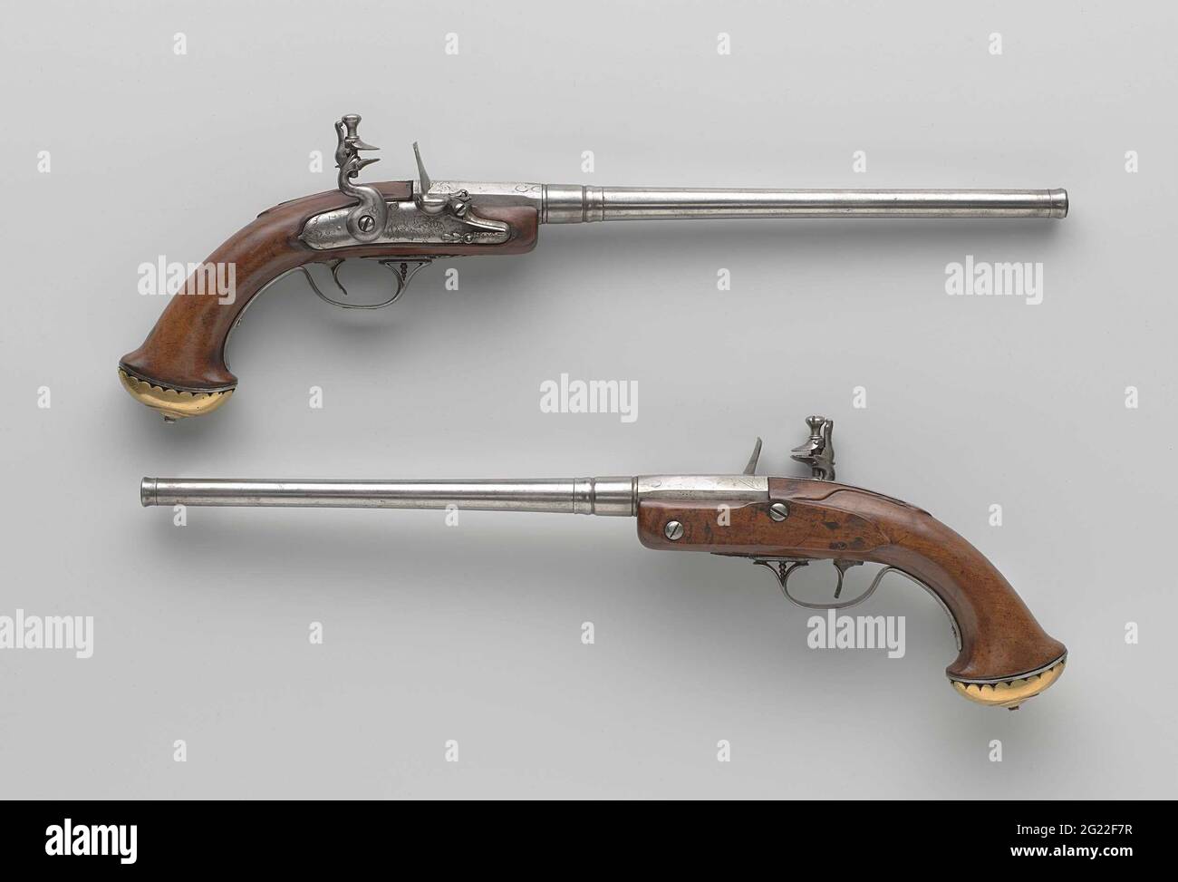 Rear load flint gun. Flint gun or cavalry gun; Part of a couple. The ...