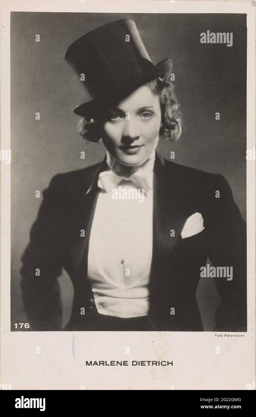 Portrait of Marlène Dietrich; Marlene Dietrich Stock Photo - Alamy