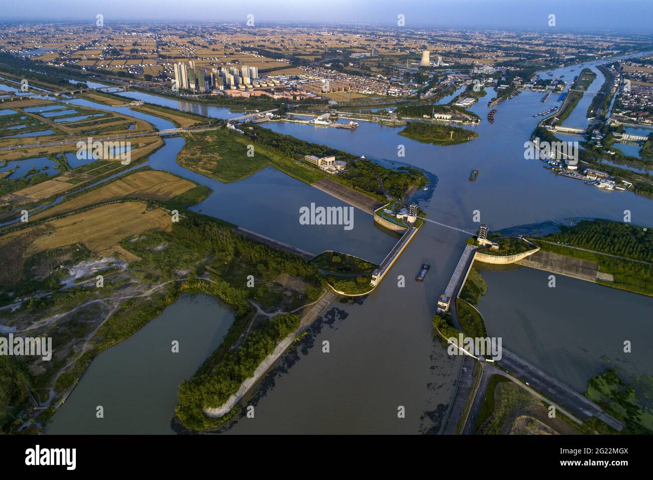 Jinghang canal hi-res stock photography and images - Alamy