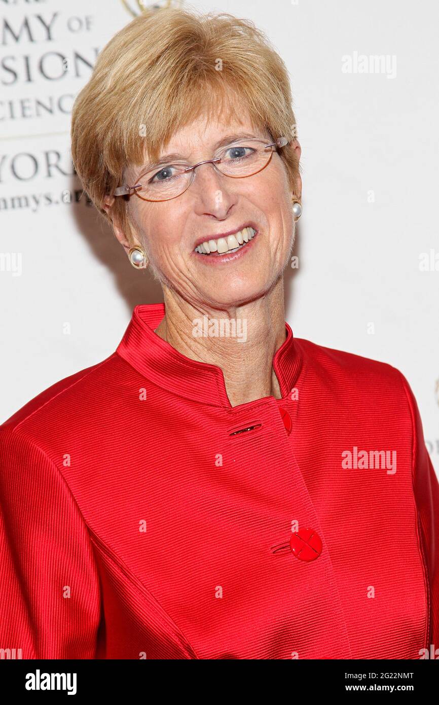 Christine todd whitman hi-res stock photography and images - Alamy