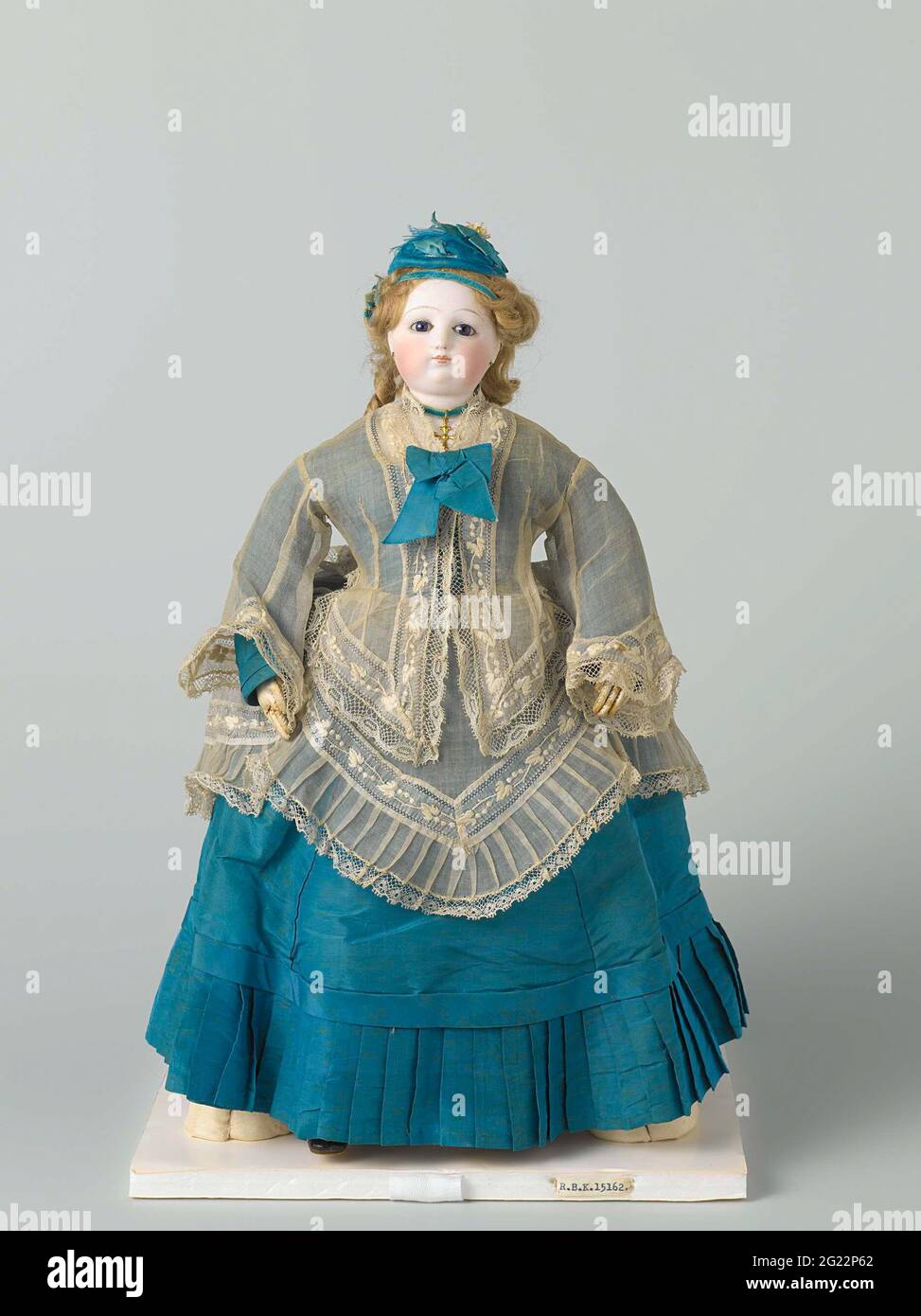 Padding costume hi-res stock photography and images - Alamy