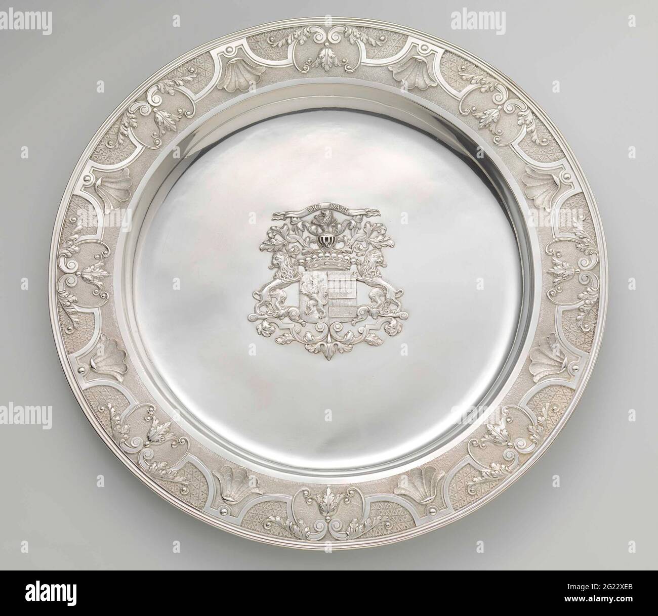 Communion plates hi-res stock photography and images - Alamy