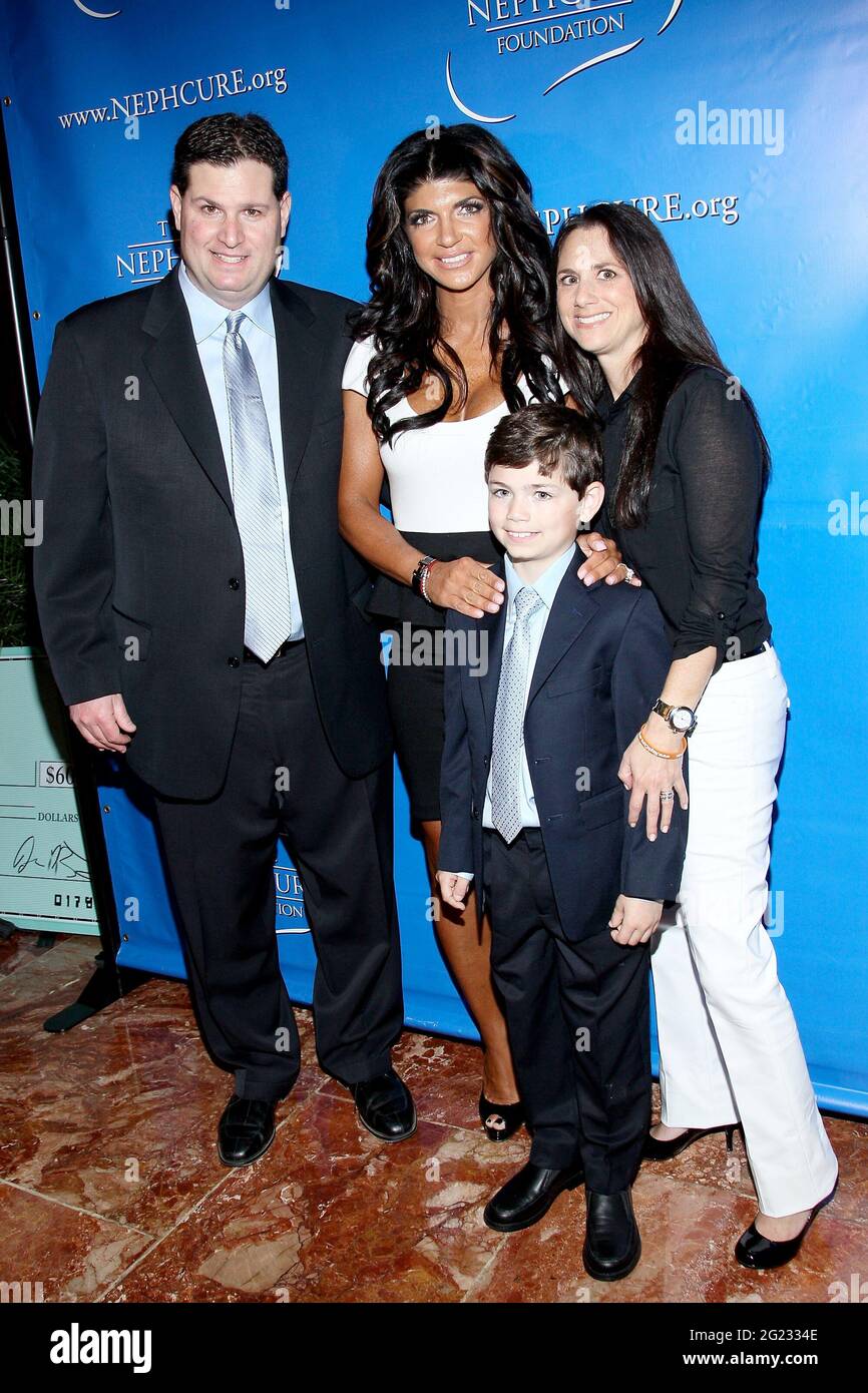 New York, NY, USA. 17 April, 2012. Michael Levine, Teresa Giudice ...