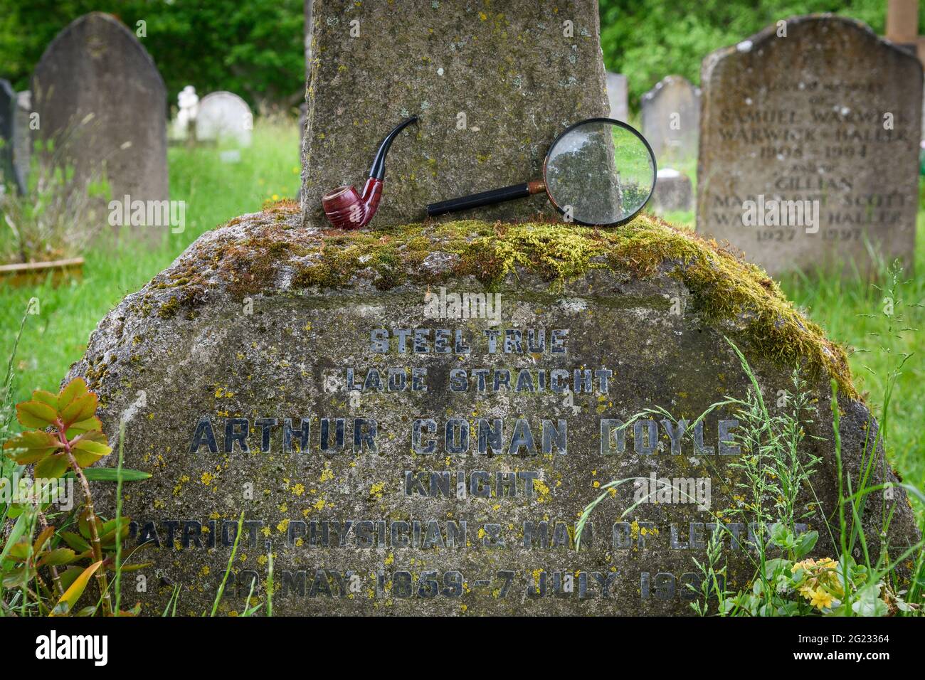 Minstead church hi-res stock photography and images - Alamy