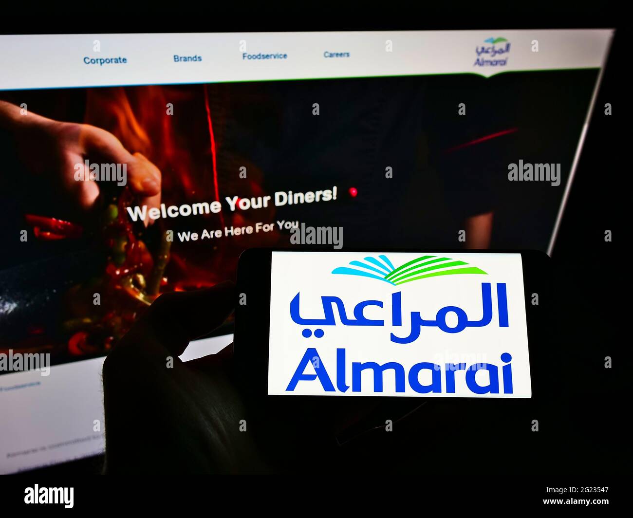 Almarai logo hi-res stock photography and images - Alamy