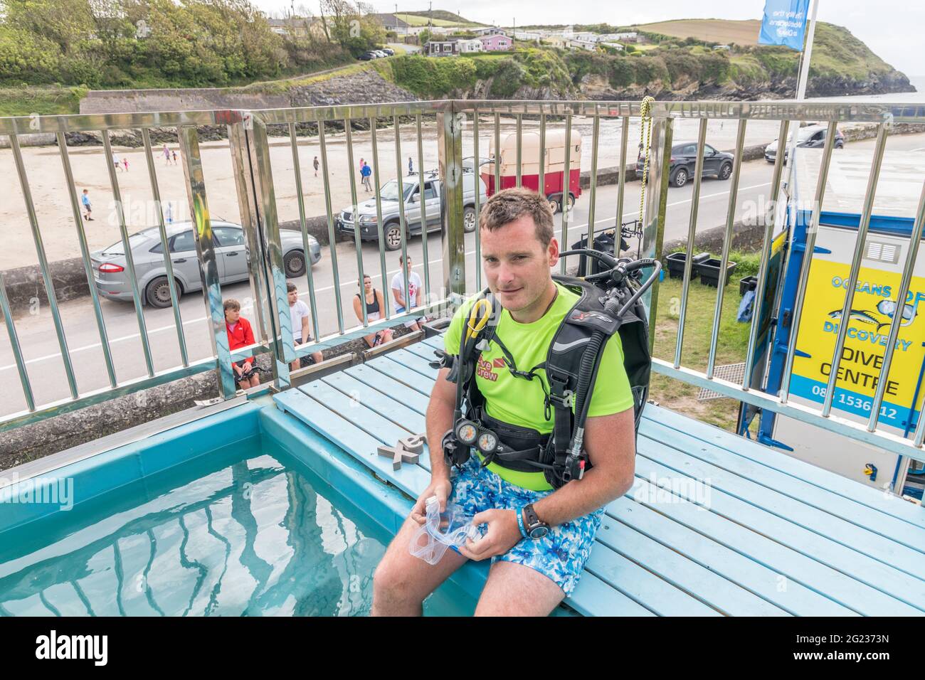 Roberts Cove, Cork, Ireland 08th June, 2021.Diver Dave Quinlan of ...