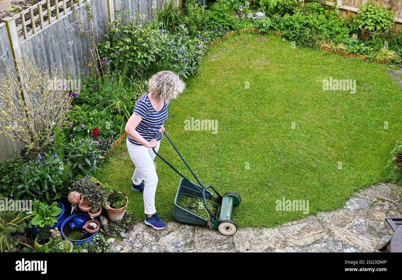 Hand mower hi-res stock photography and images - Alamy