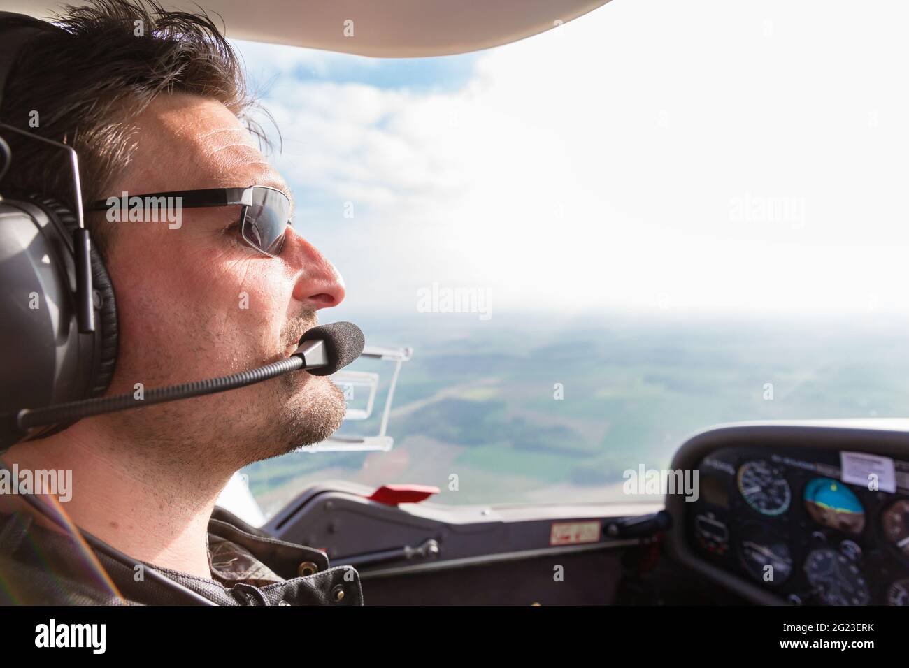 Sport Pilot flying his plane with confidence Stock Photo - Alamy