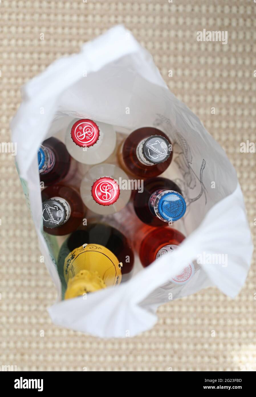 Kinds of bottles hi-res stock photography and images - Alamy