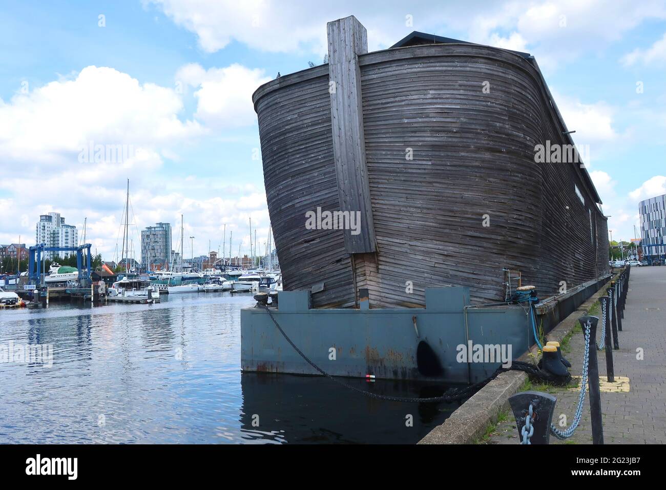 Ipswich, Suffolk - 8 June 2021: Verhalen replica Noah’s Ark on a barge ...