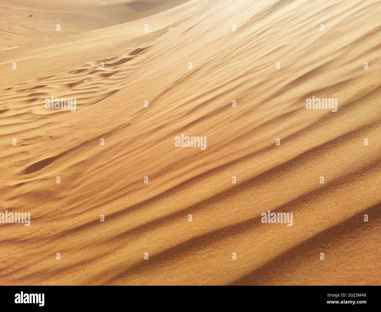 Great Sahara Desert dunes Sand Sea Stock Photo - Alamy