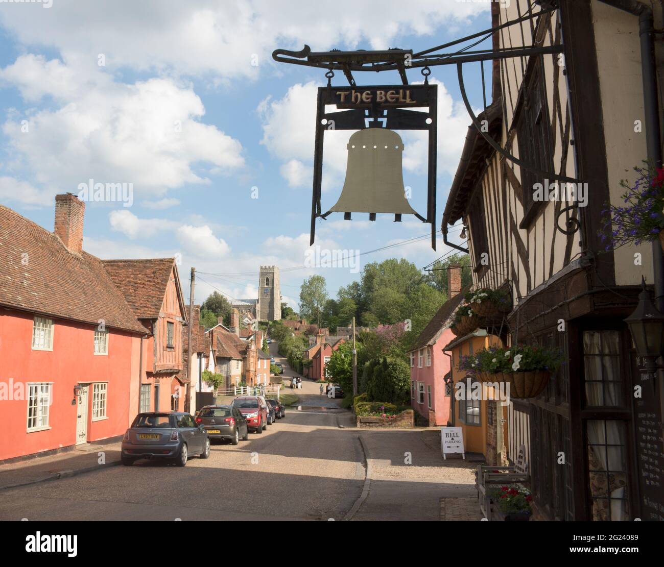 Inn medieval hi-res stock photography and images - Alamy