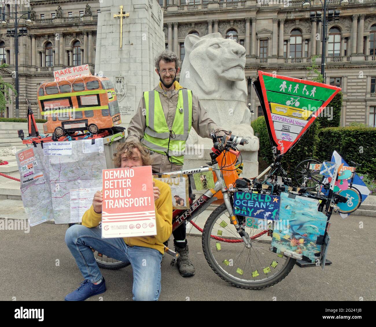 Save our buses hi-res stock photography and images - Alamy