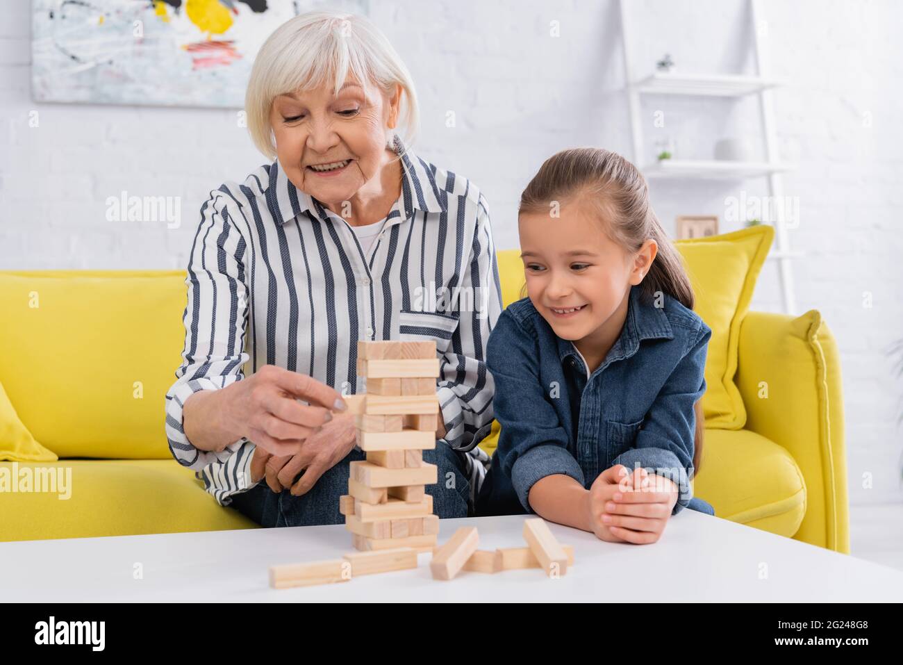 Grandparent with kid hi-res stock photography and images - Alamy