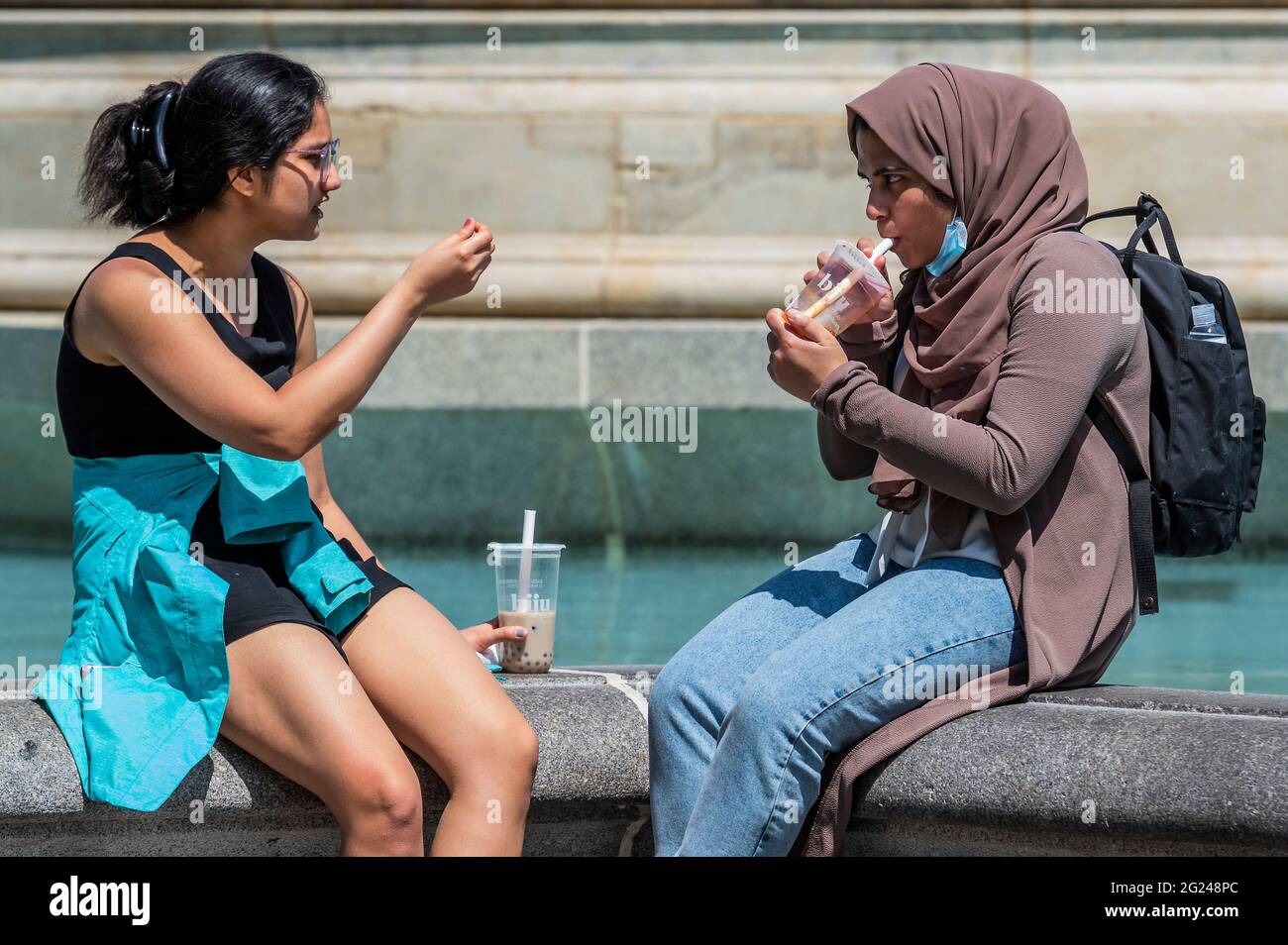 London, UK. 8th June, 2021. The sun appears and the weather begins to ...