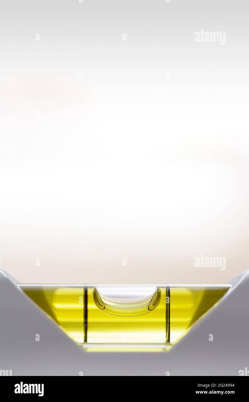 Carpenters level hi-res stock photography and images - Alamy