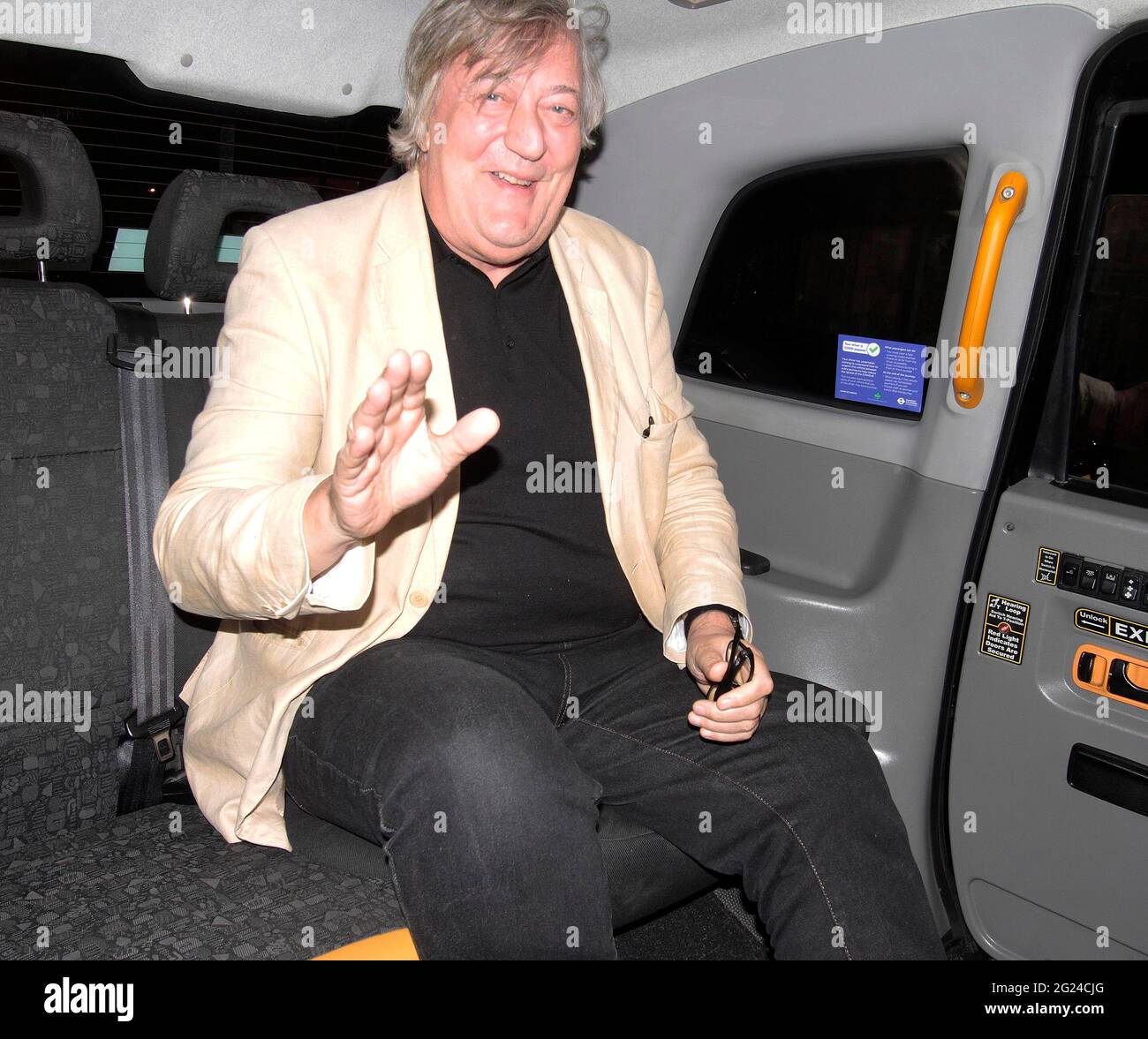 Steven fry went to Scott’s and had dinner with a friend outside. He was ...