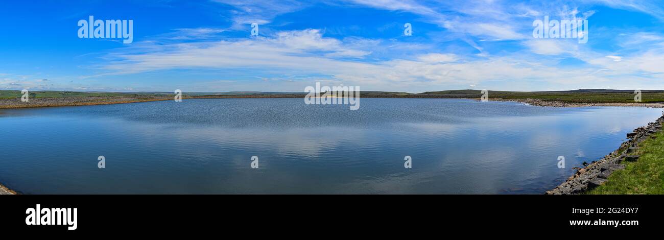 Gaddings dam todmorden hi-res stock photography and images - Alamy