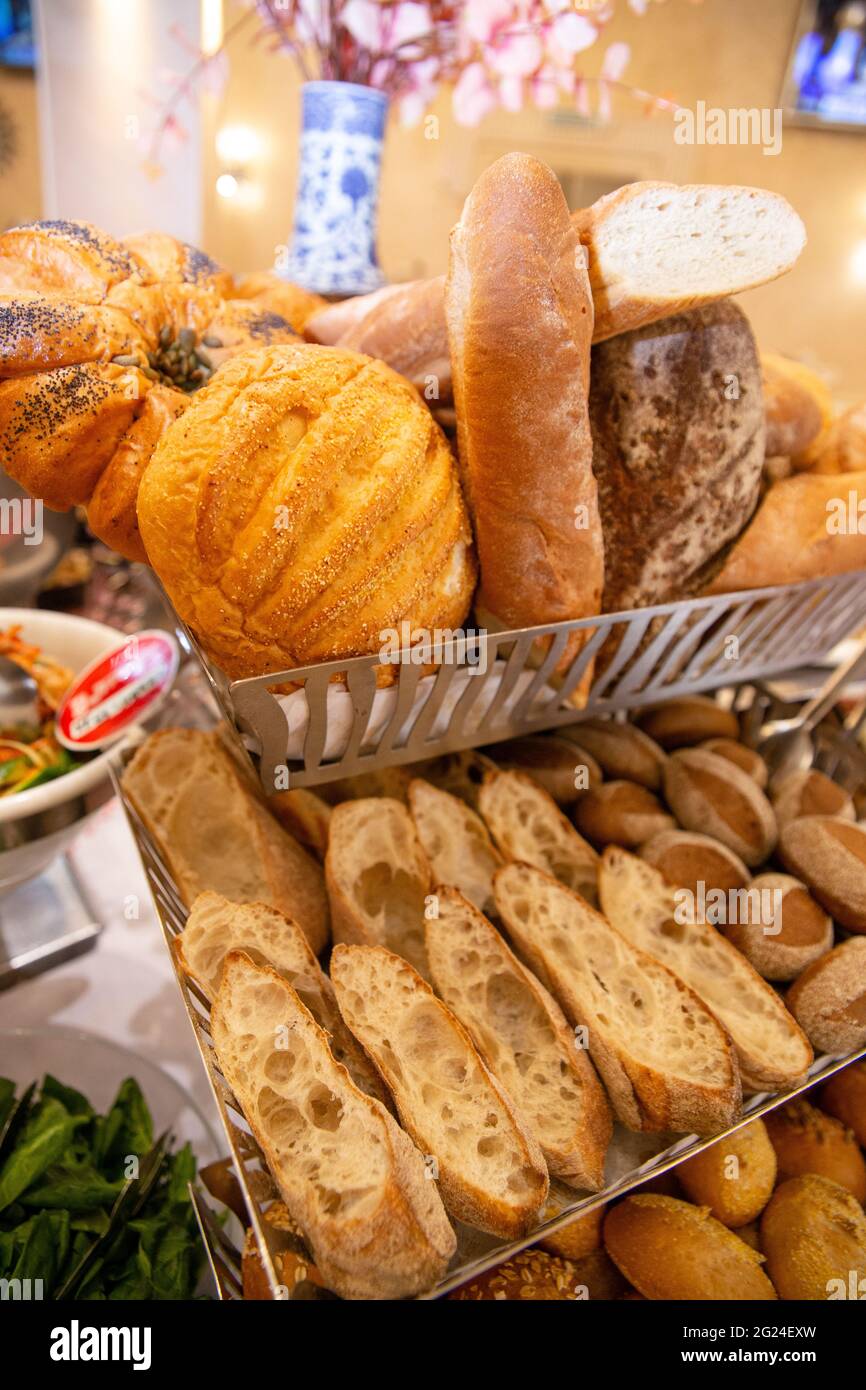 bread products in the restaurant at business lunch Stock Photo - Alamy