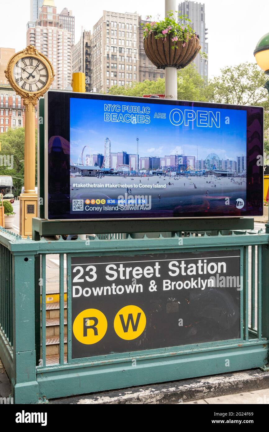 The 23rd Street Subway station in New York City has an electronic ...