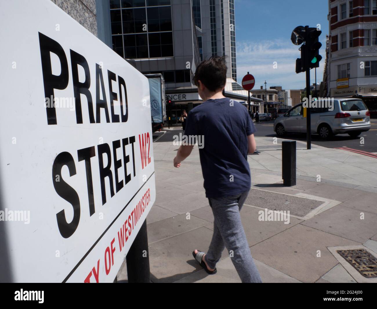 Praed street city westminster london hi-res stock photography and ...