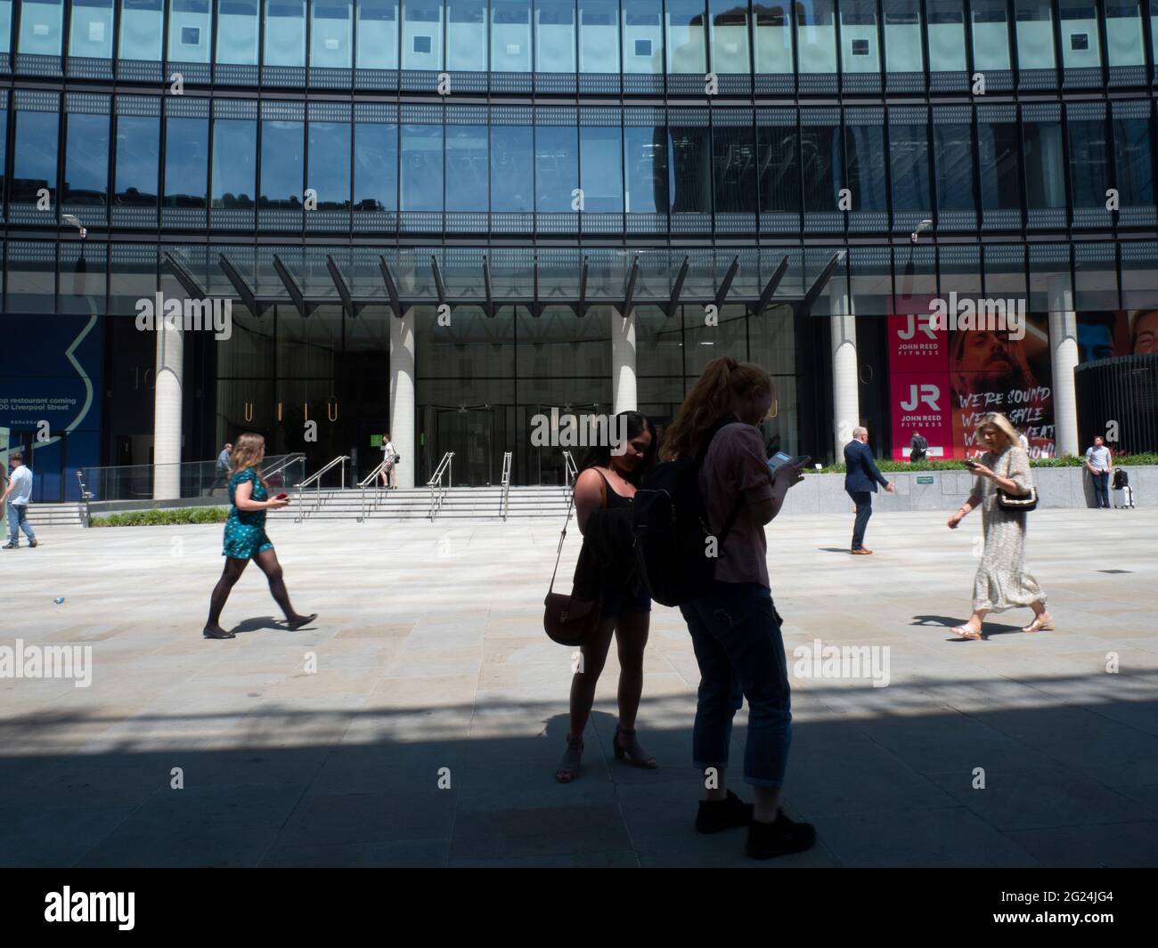 100 Liverpool Street, Broadgate, London, offices of SMBC Sumitomo ...