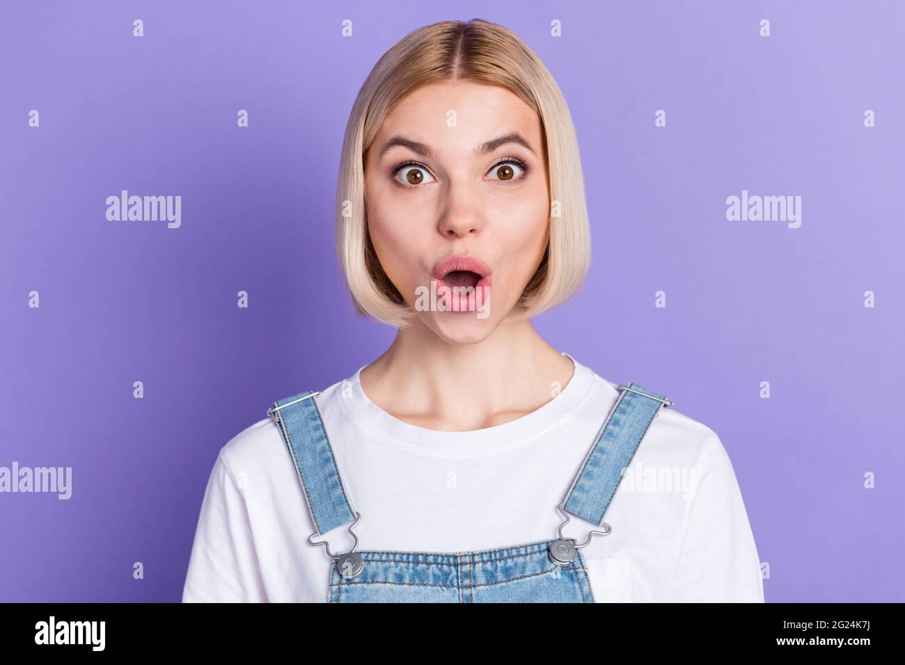 Photo Of Nice Impressed Short Hairdo Blond Lady Wear White T Shirt