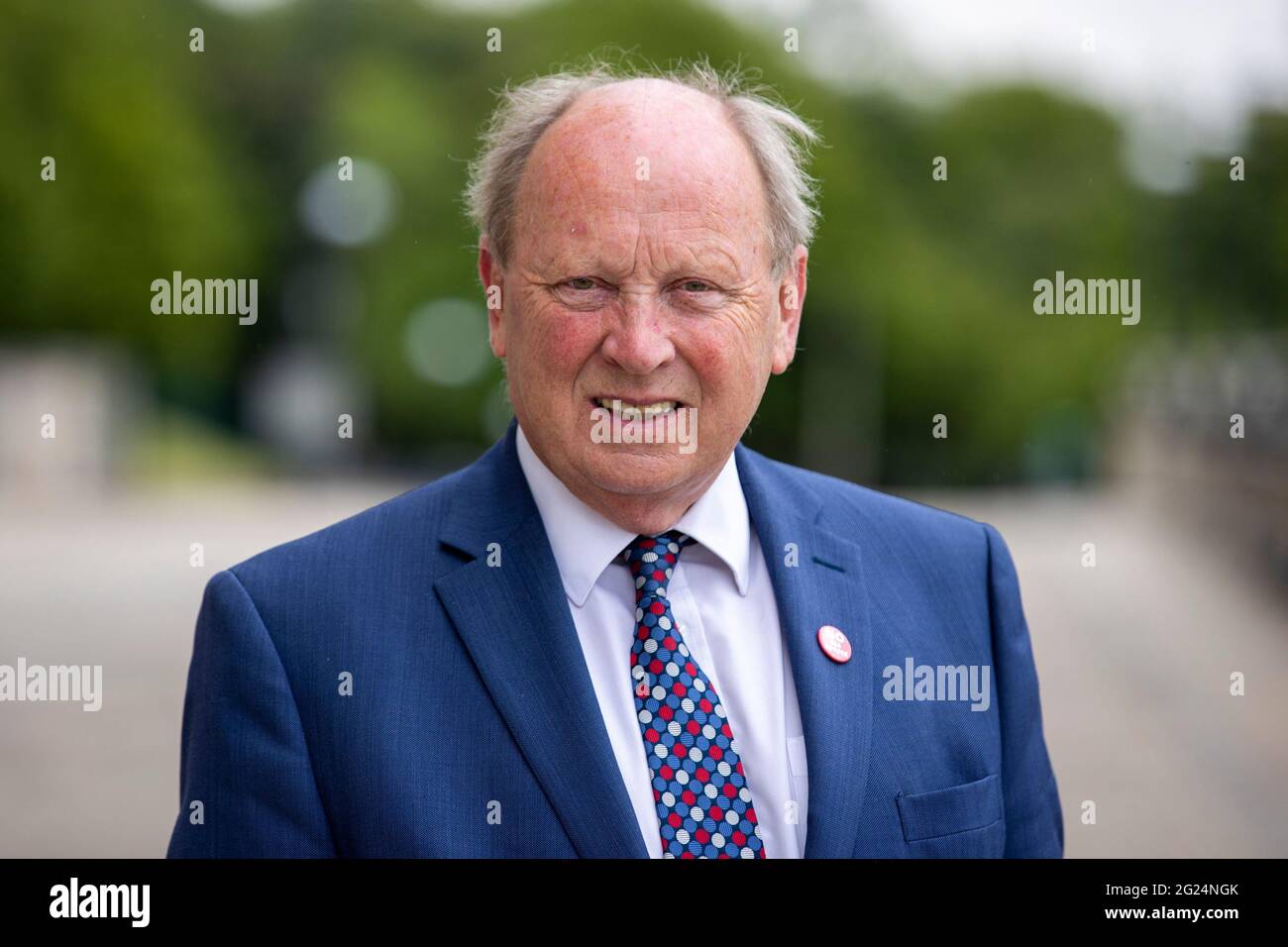TUV leader Jim Allister at Stormont Stock Photo - Alamy