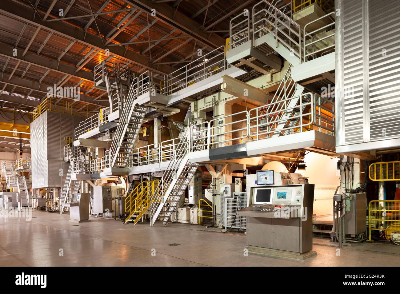 Paper mill rolls hi-res stock photography and images - Alamy