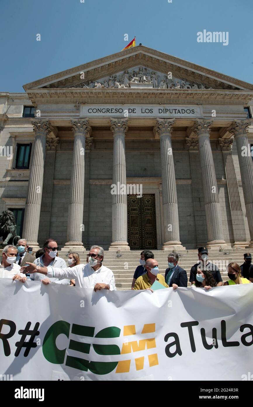 Real madrid doctor hi-res stock photography and images - Alamy