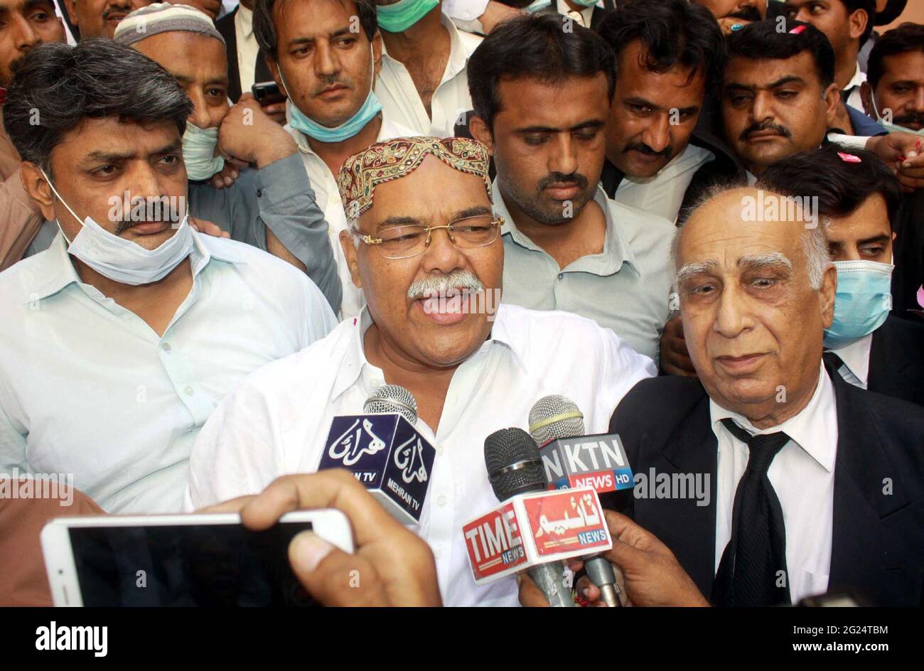 Dr qadir magsi hi-res stock photography and images - Alamy