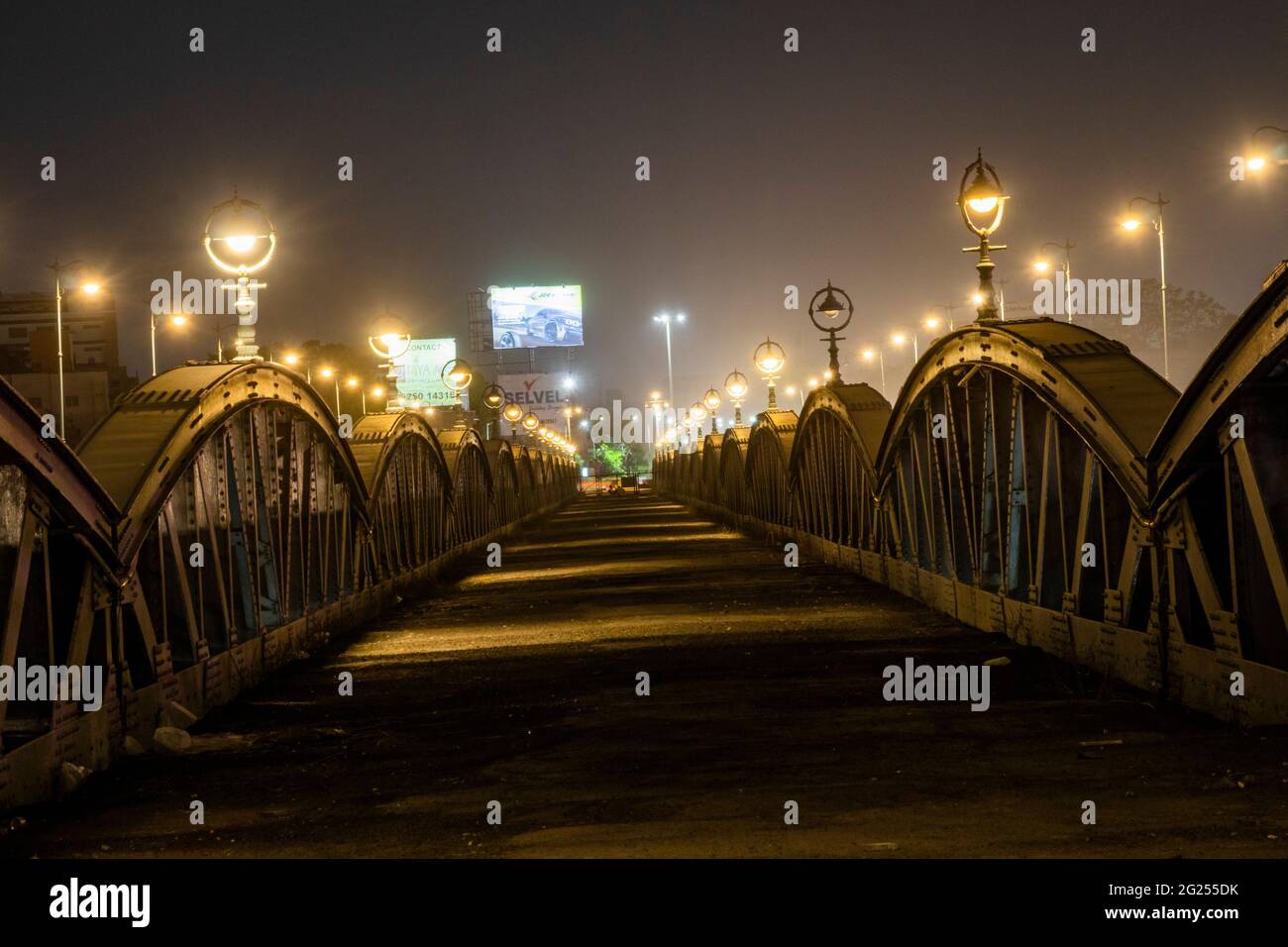 Ellis bridge in Ahmedabad, Gujara Stock Photo - Alamy