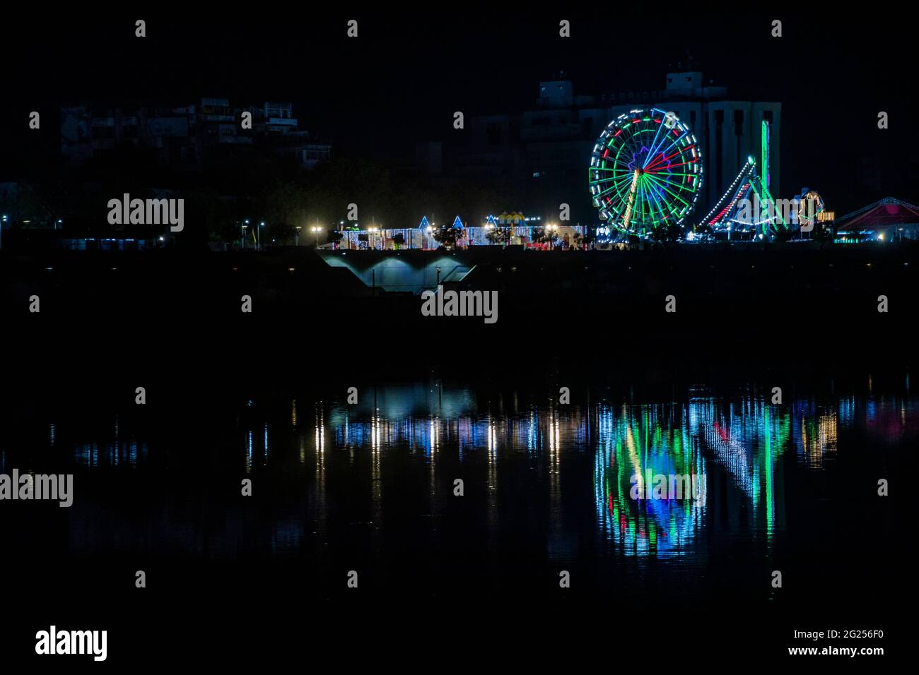 Sabarmati river hi-res stock photography and images - Alamy