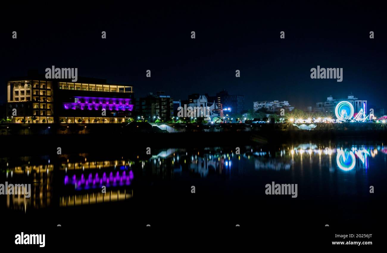 Sabarmati riverfront park hi-res stock photography and images - Alamy