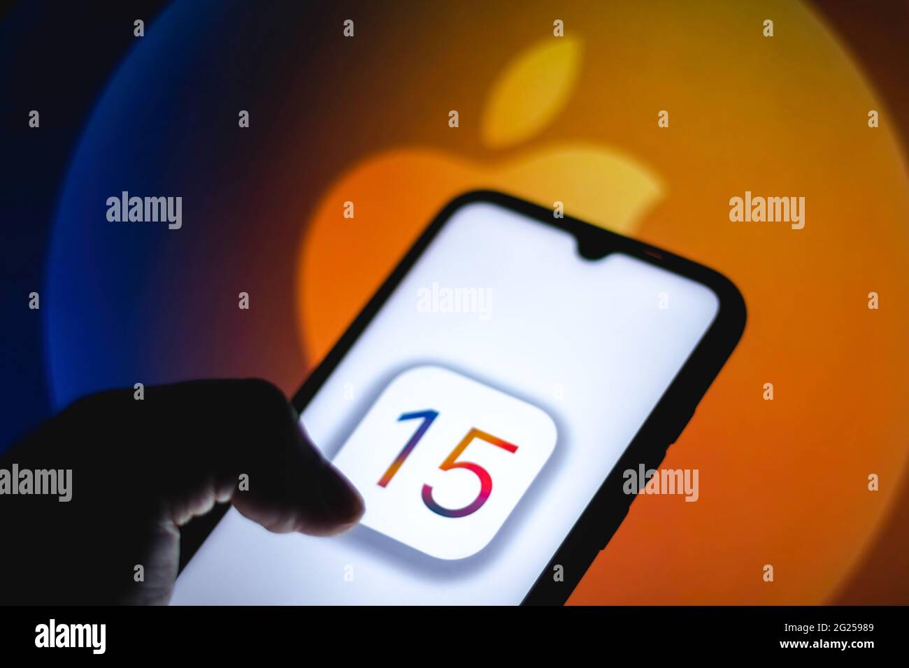 15 logo hi-res stock photography and images - Alamy