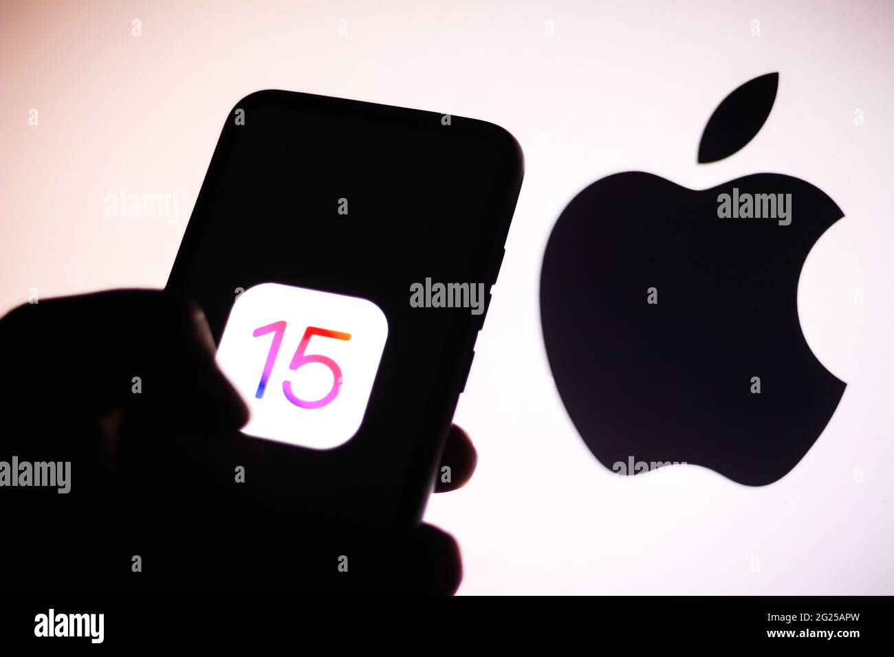 15 logo hi-res stock photography and images - Alamy