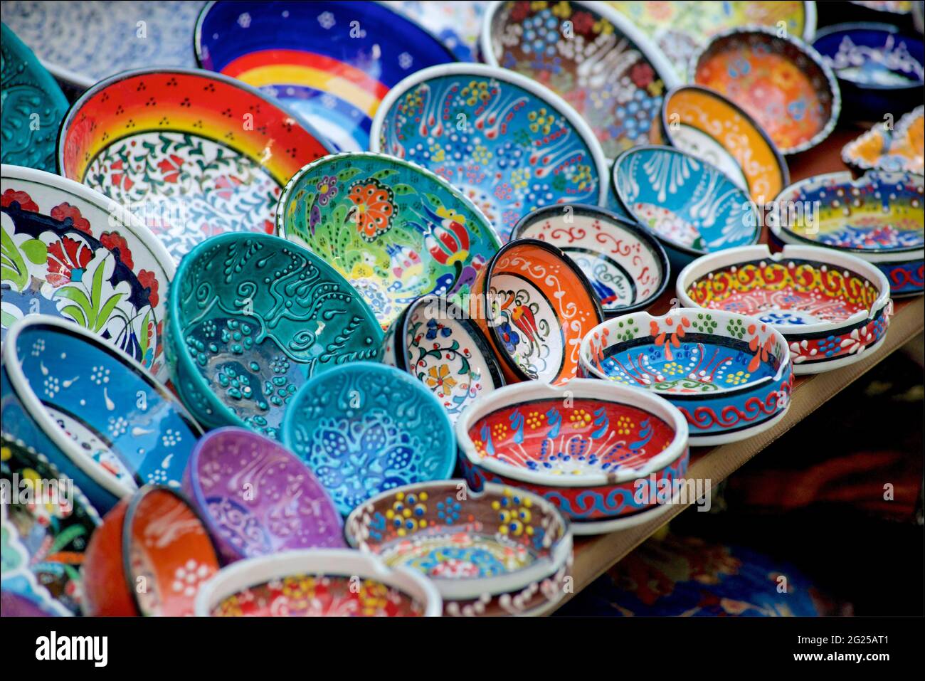 Ceramics and pottery hi-res stock photography and images - Alamy