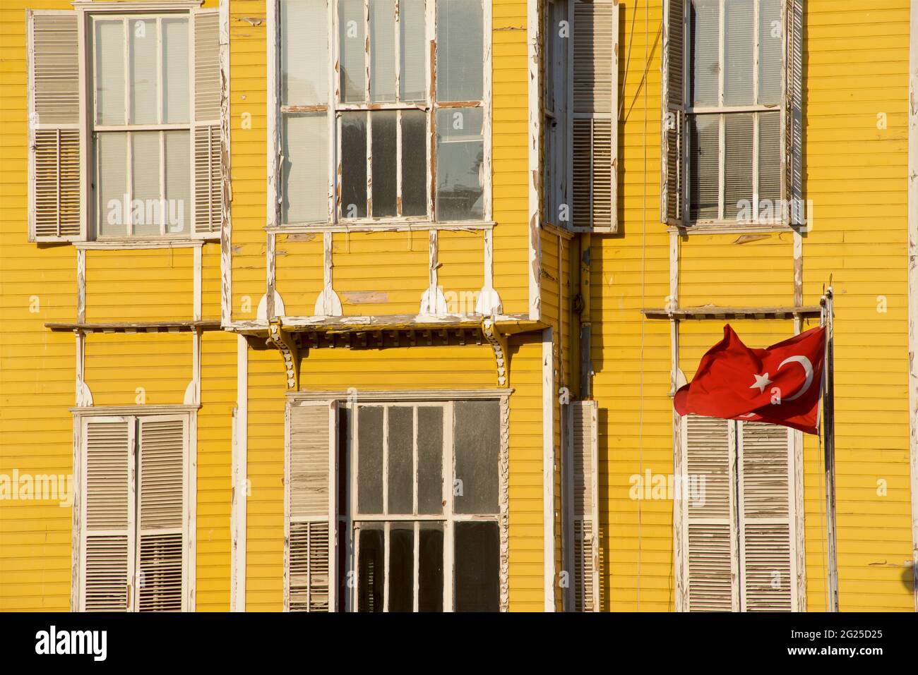 Traditional, yellow-painted wooden house, Sultanahmet area, Istanbul ...