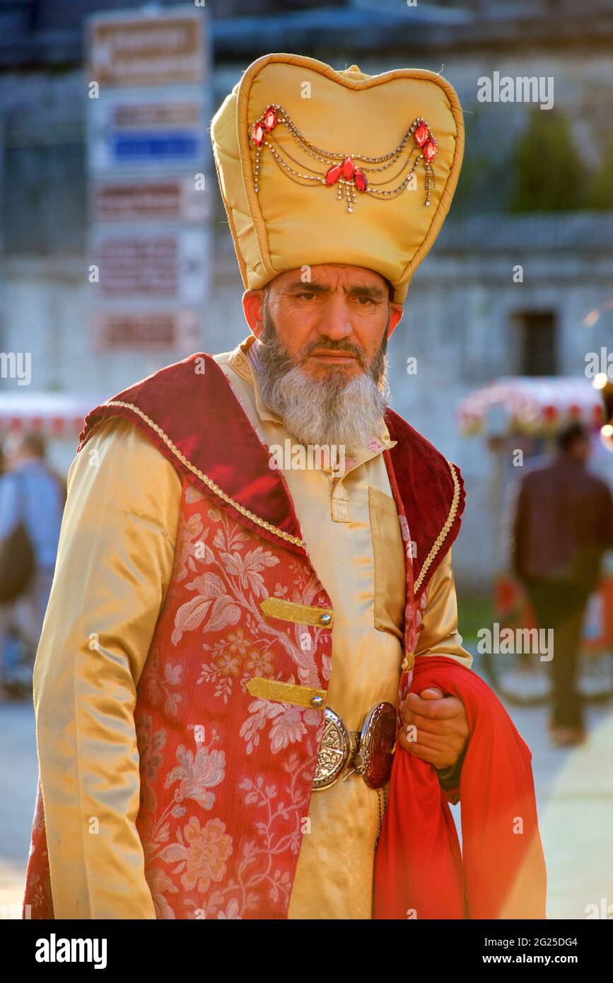 Turkey traditional dress man hi-res stock photography and images - Alamy