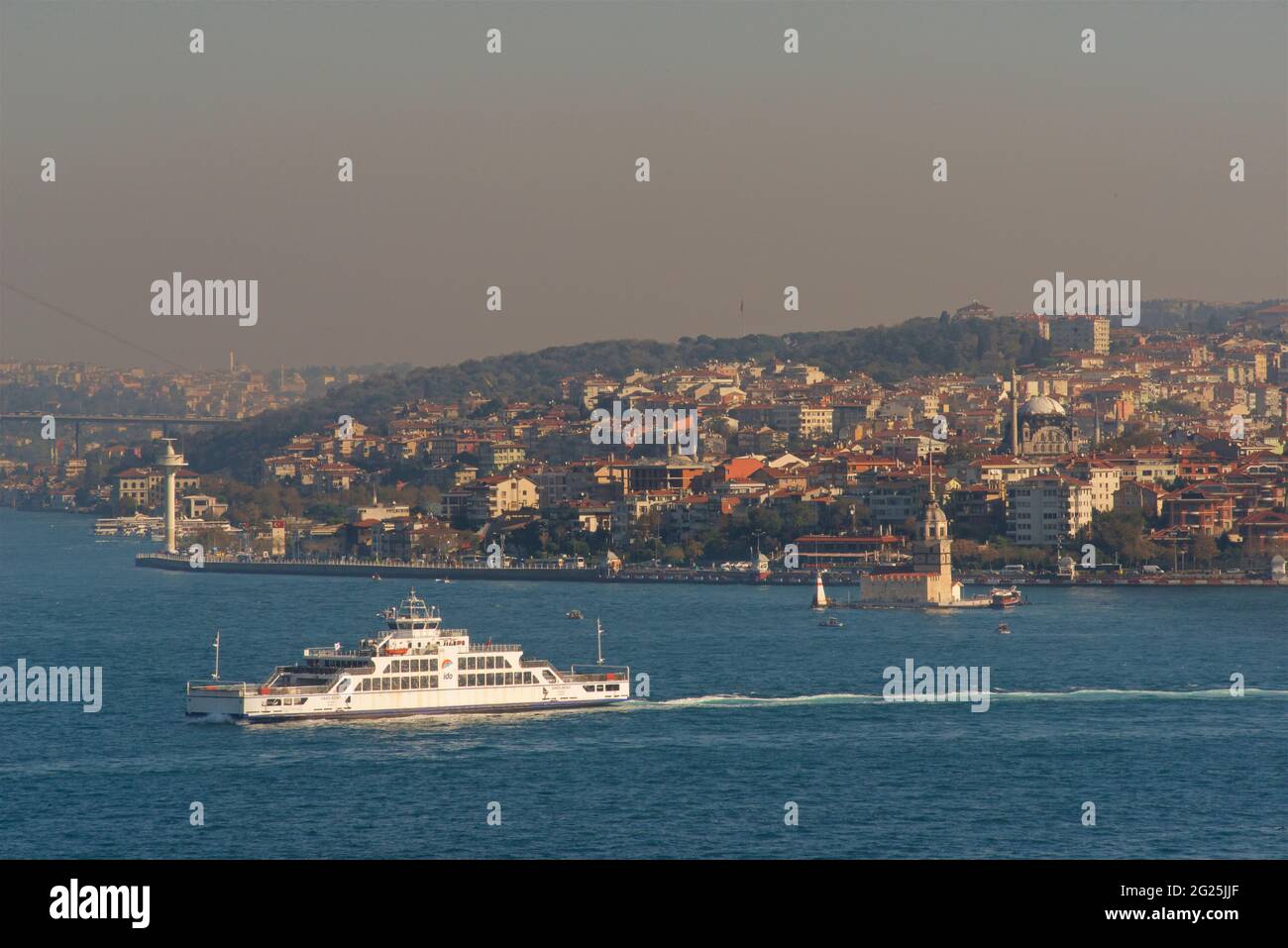 Bosphorus straits hi-res stock photography and images - Alamy
