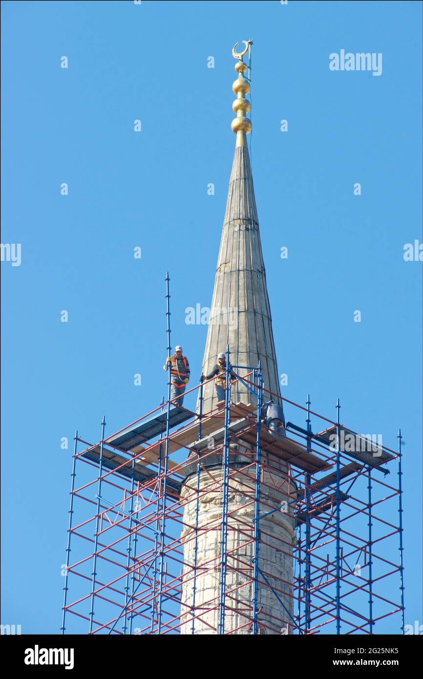 Minaret with scaffold and workers. Sultan Ahmed Mosque (Turkish: Sultan ...