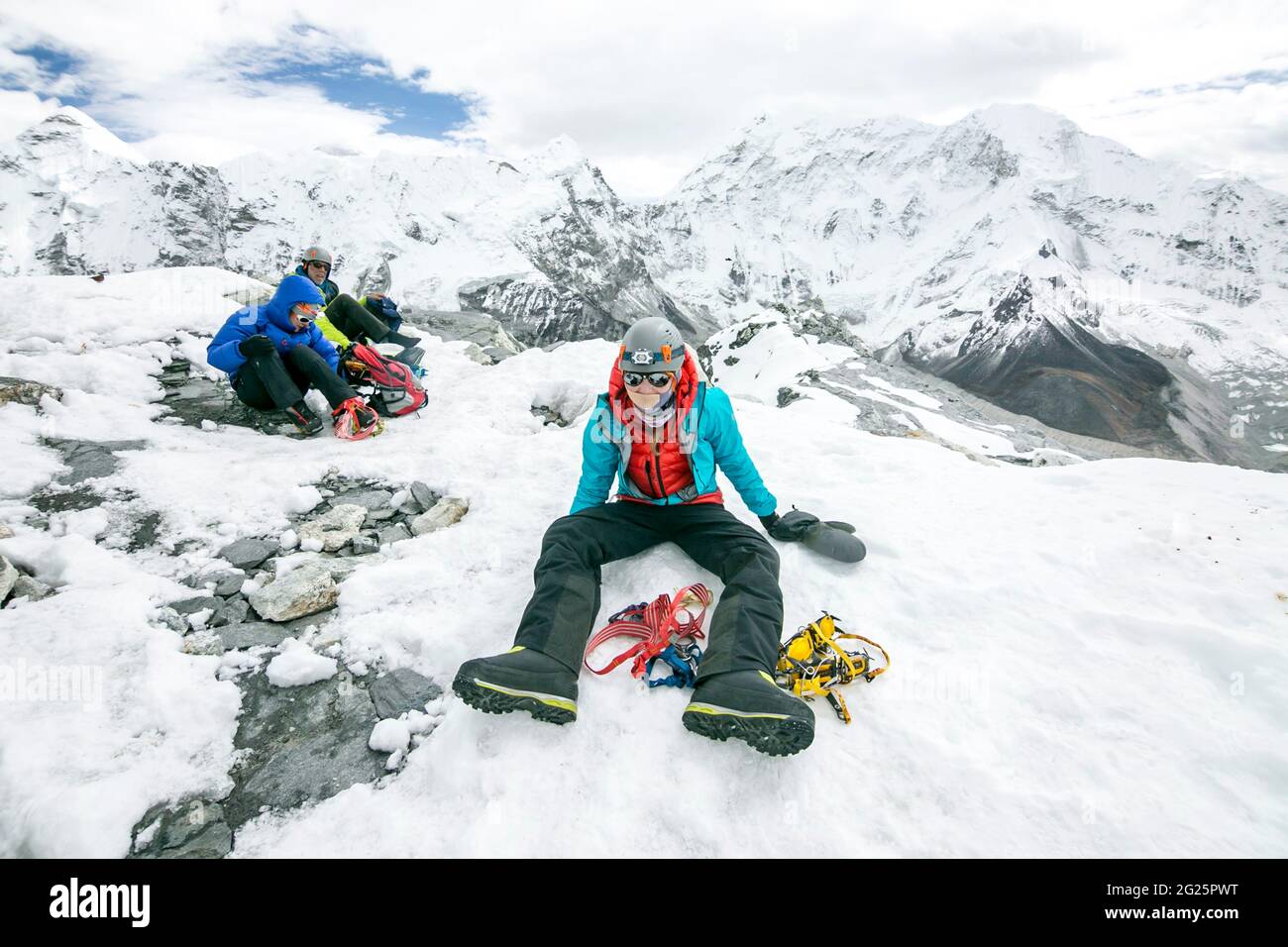 Exhausted climbing hi-res stock photography and images - Alamy