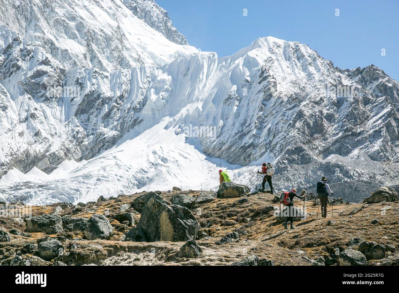 High alpine climbing route hi-res stock photography and images - Alamy