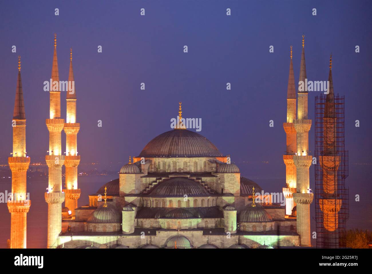 Early ottoman architecture hi-res stock photography and images - Alamy
