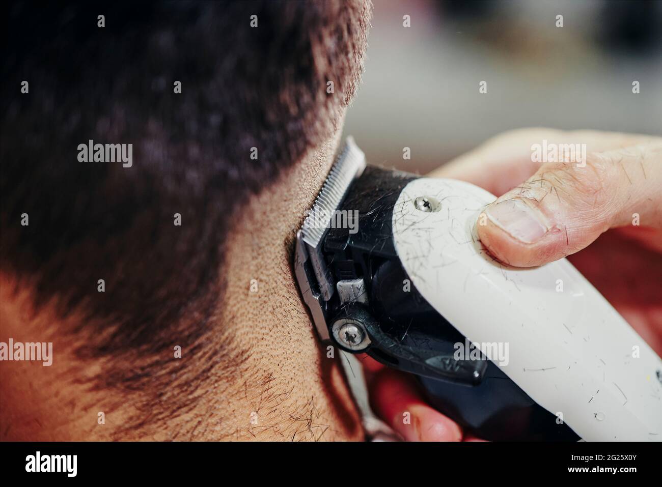 Hair with a razor hi-res stock photography and images - Alamy