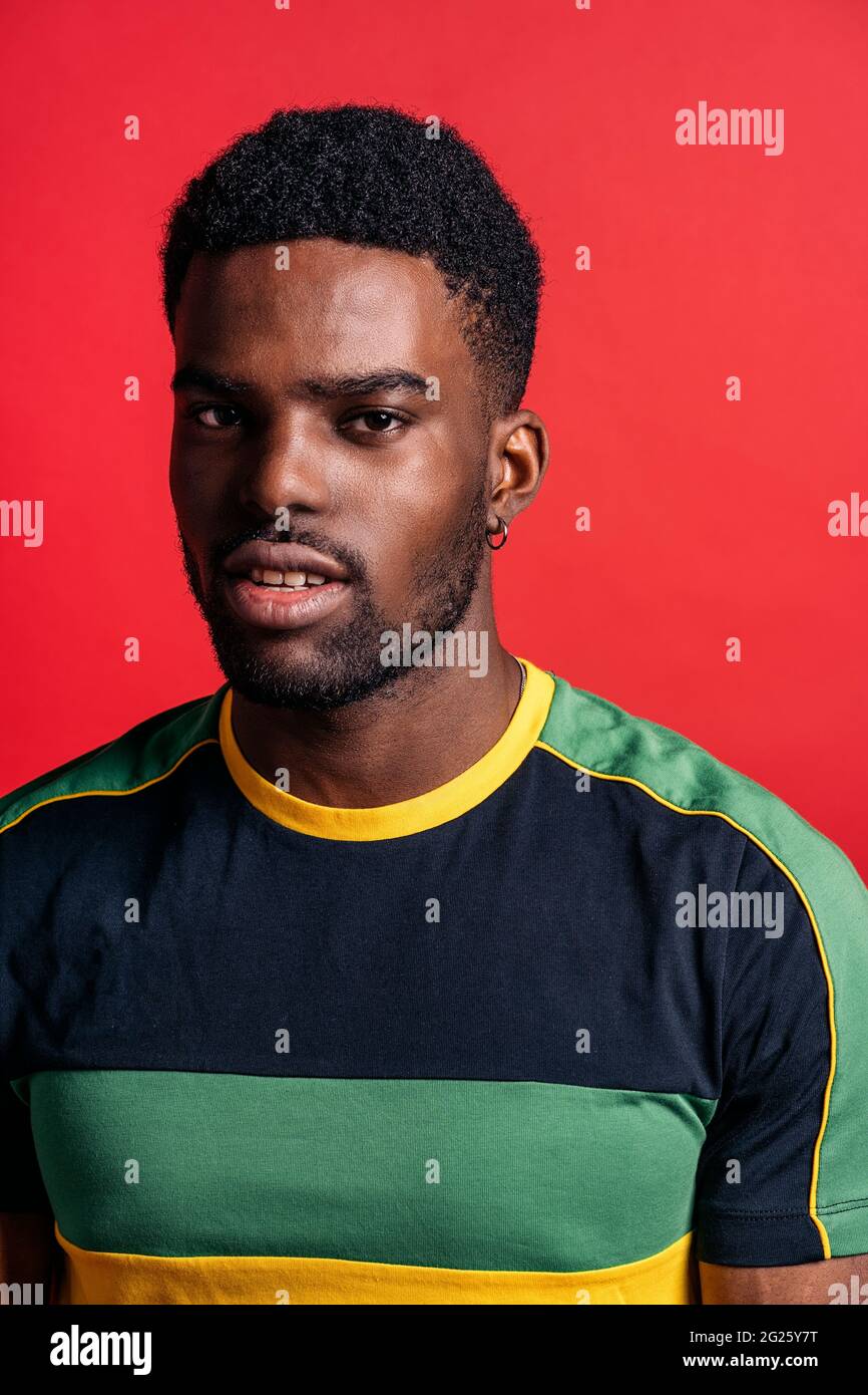 Nigerian man hi-res stock photography and images - Alamy