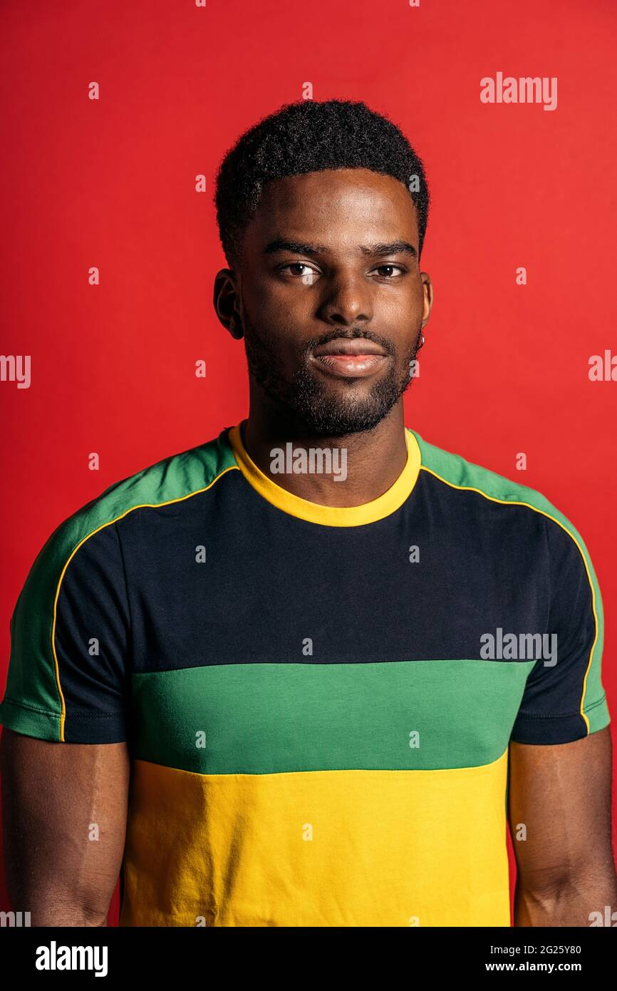 Nigerian man hi-res stock photography and images - Alamy