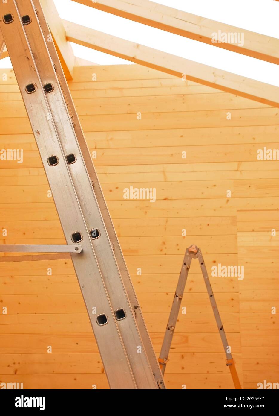 Wooden ladders hi-res stock photography and images - Alamy
