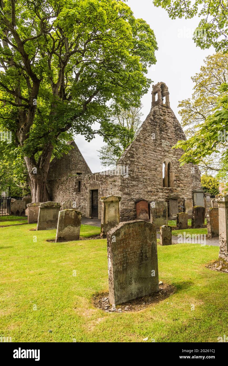 Scotland. The image is of the grave of Robert Burns parents whom are ...