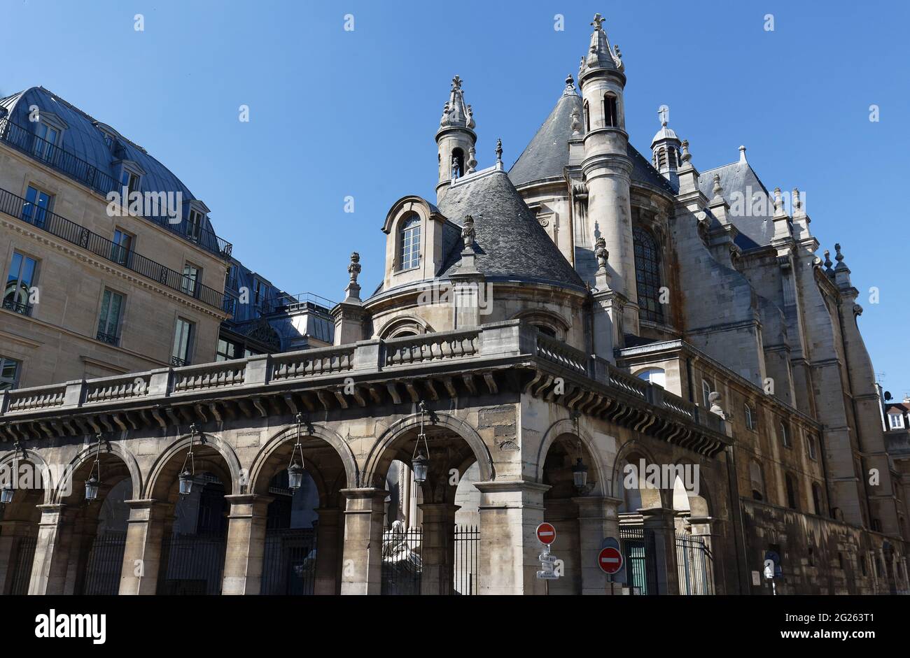 The Temple Protestant Oratoire is a historic Protestant church located ...